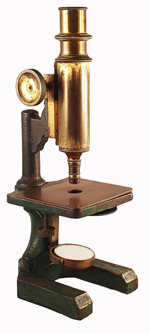 A close-up of a microscopeDescription automatically generated