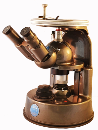 A close up of a microscopeDescription automatically generated